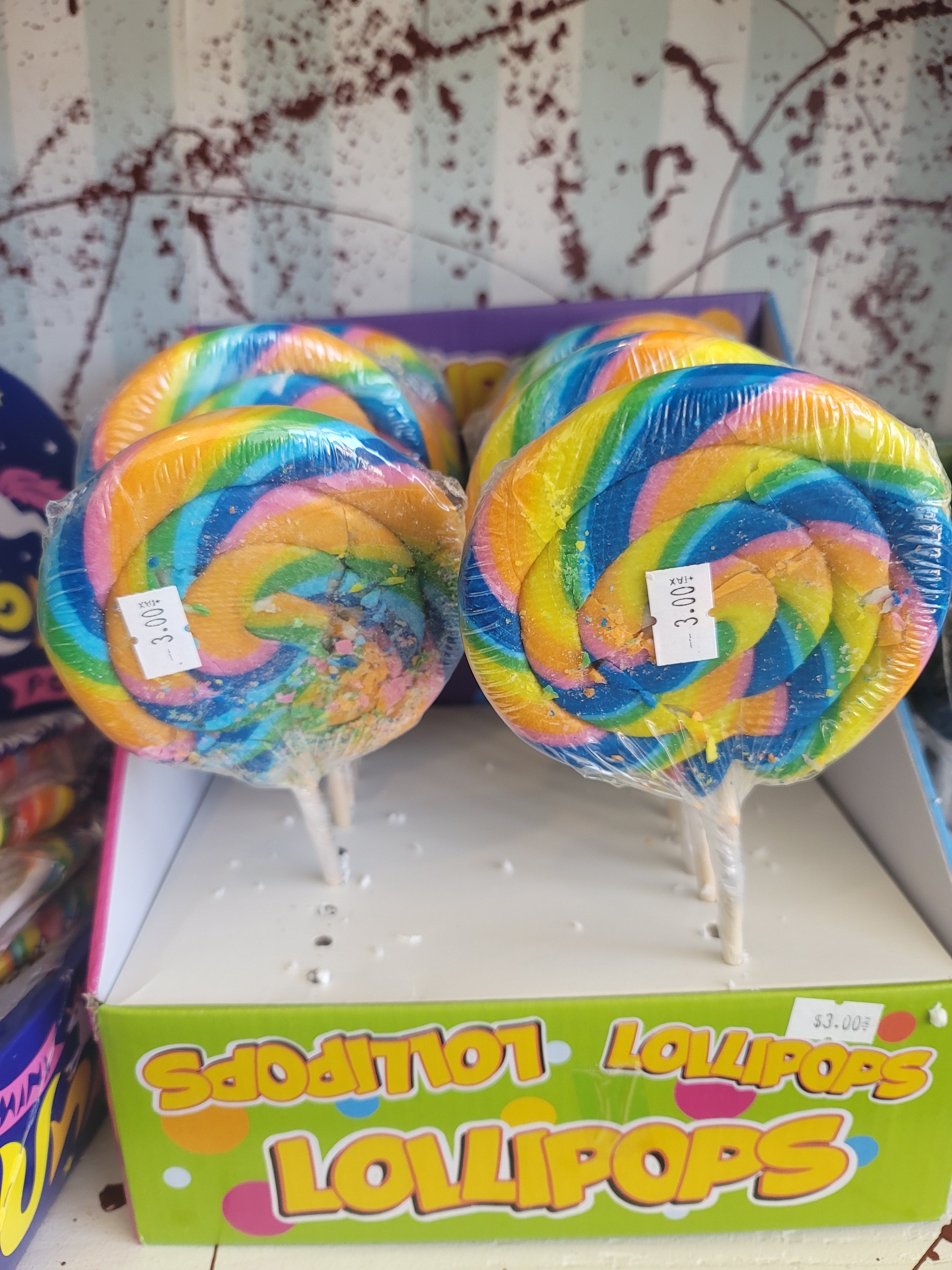 Swirl Pop Rainbow/Cherry Lollipop 3.53oz. – Roxy Sweets, Treats, & Eats