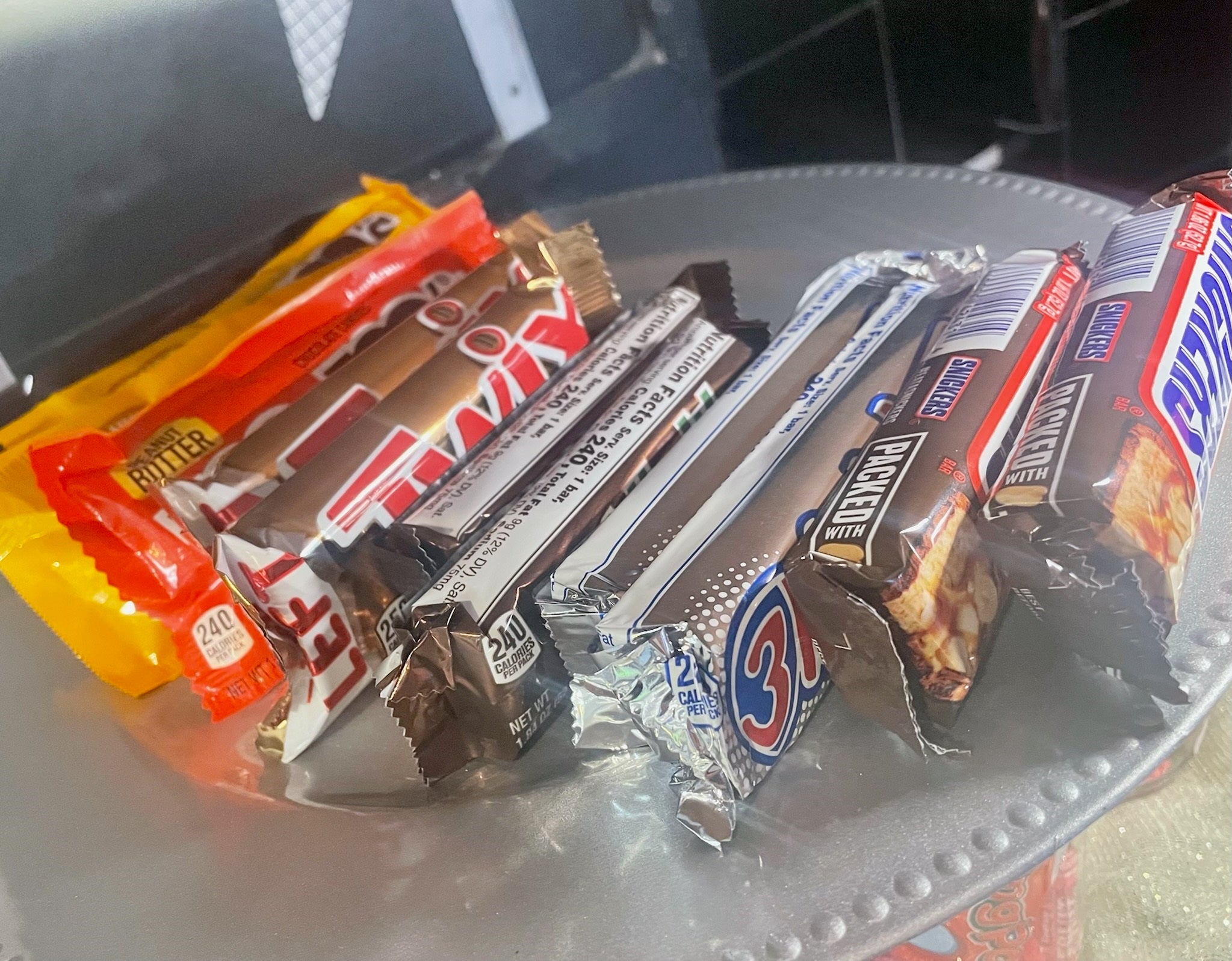 Classic Candy Bars – Roxy Sweets, Treats, & Eats